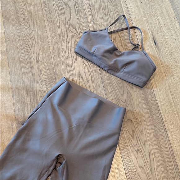 ALO Yoga | Pants & Jumpsuits | Alo Yoga Airlift Mushroom Set | Poshmark